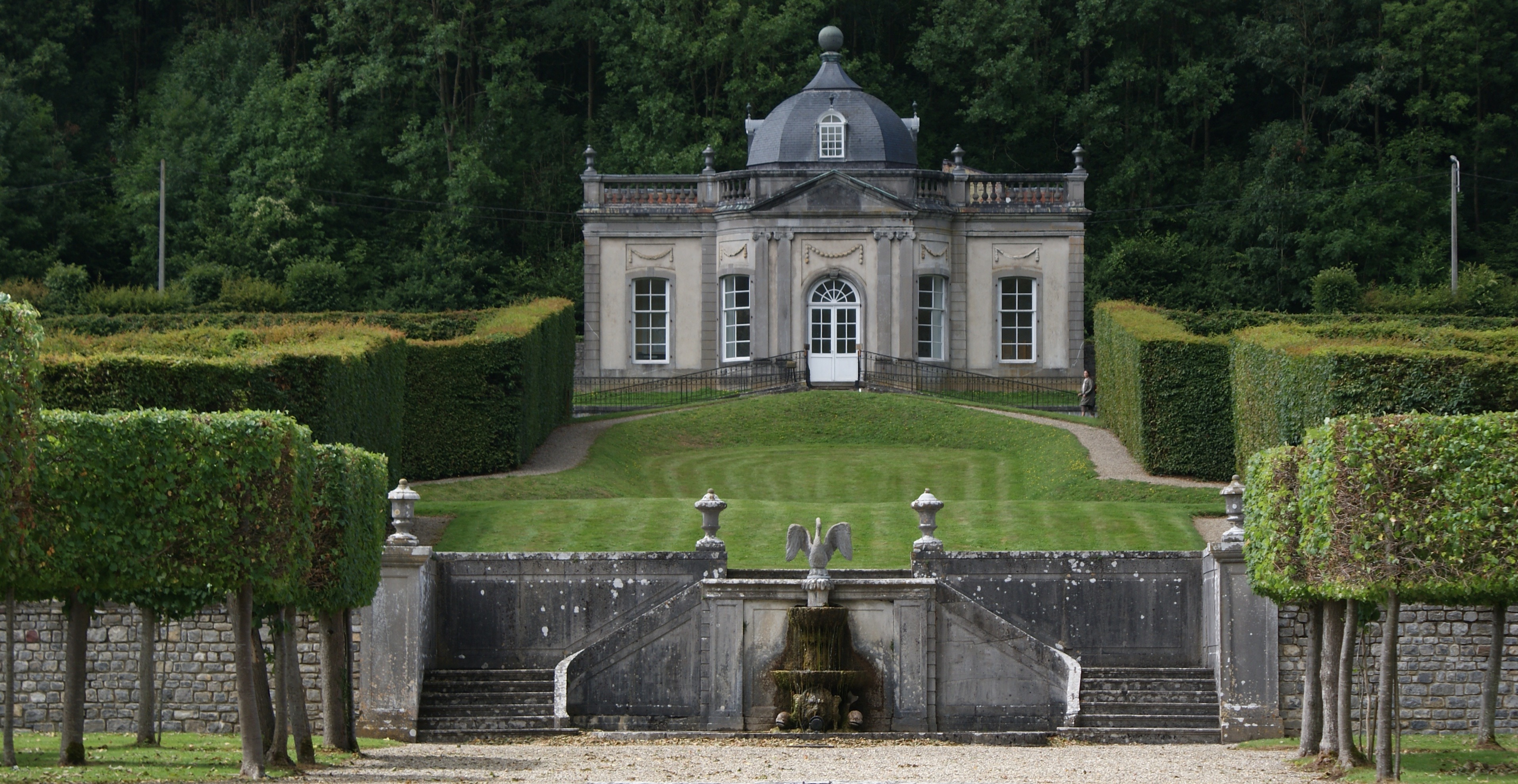 Castle of Freÿr, fountain in front of pavilion in garden, belgium ...
