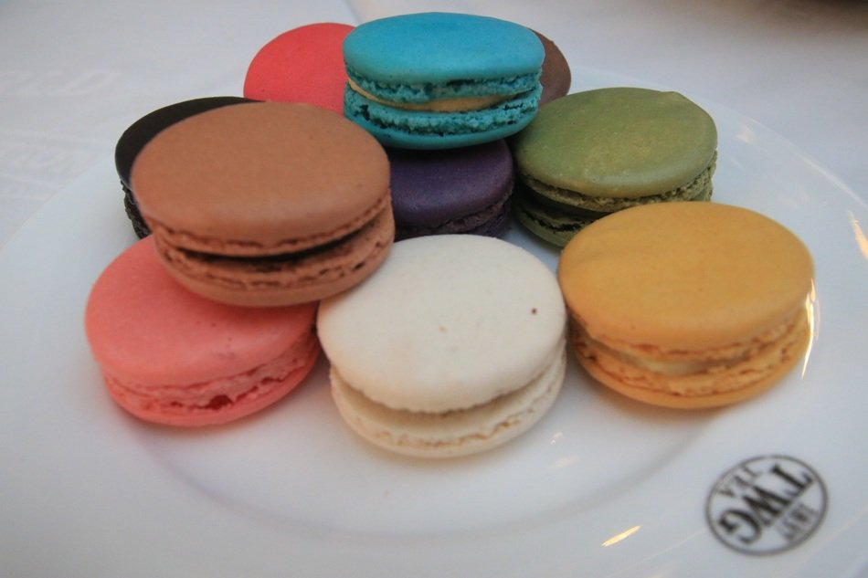 Colorful delicious macaroons free image download