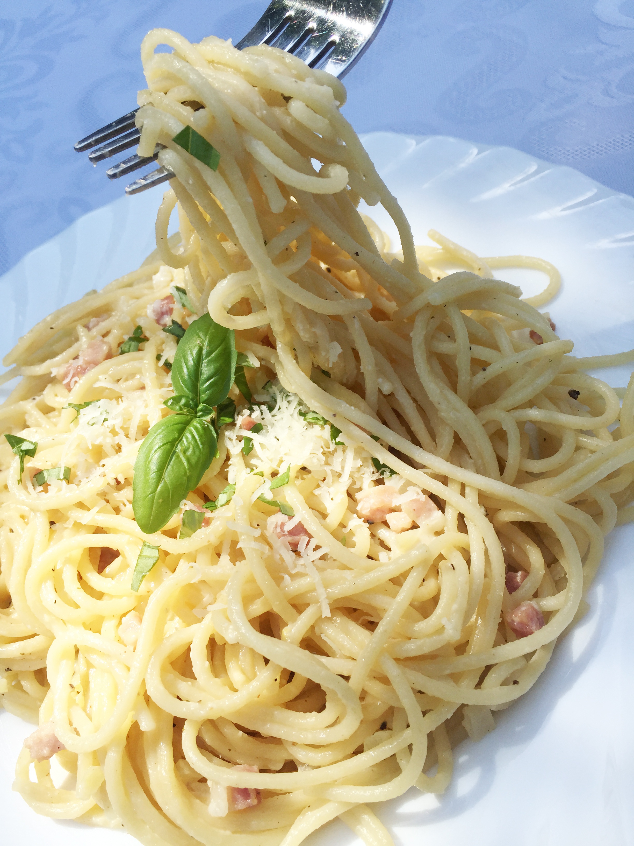 Spaghetti is an Italian dish free image download
