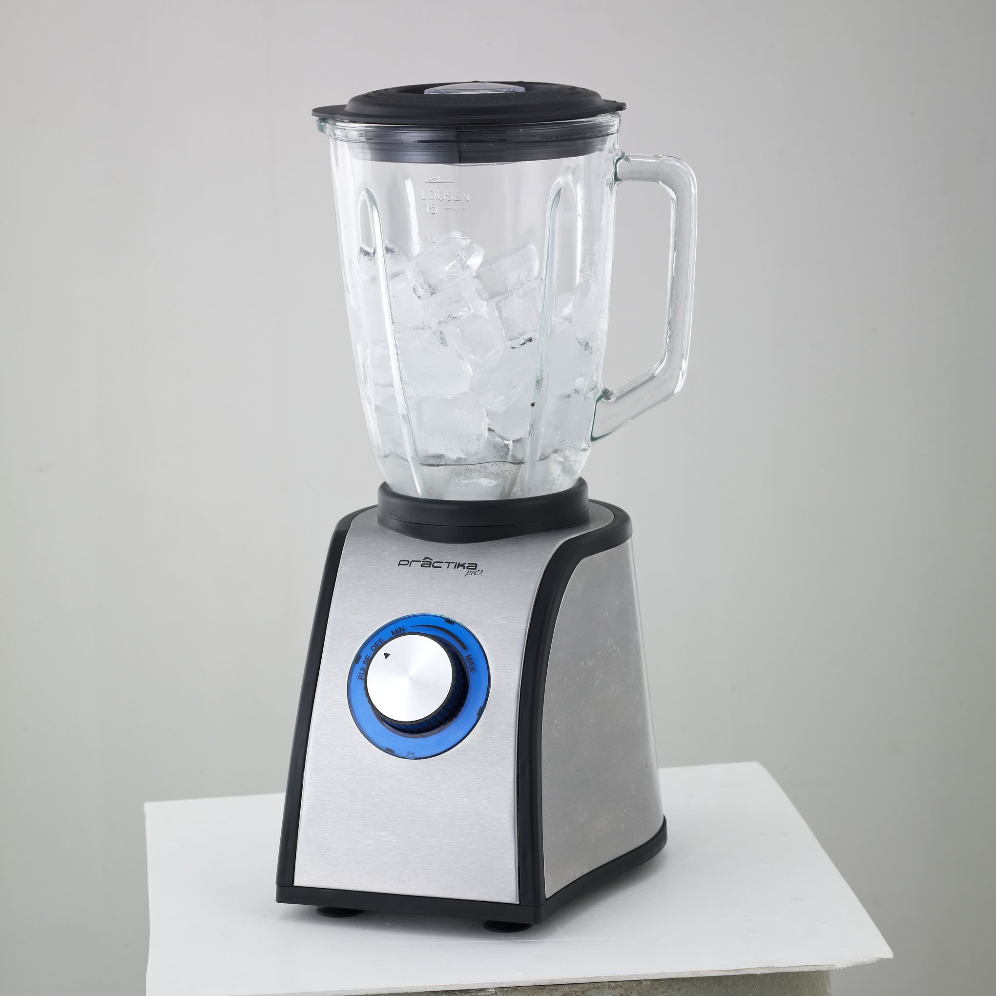 Blender with ice cubes free image download