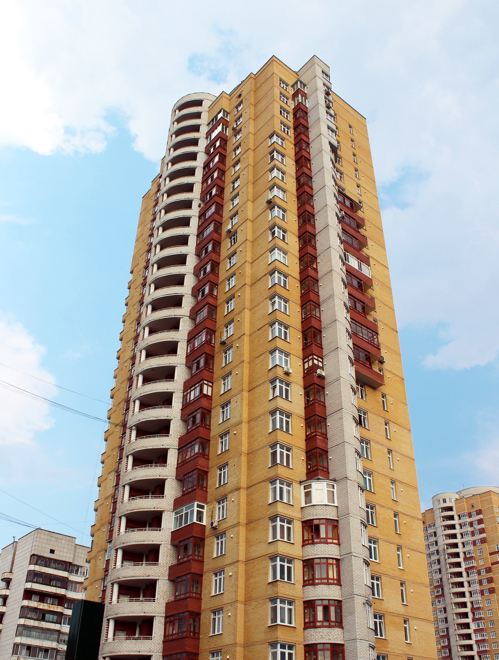 Multi-story residential building free image download