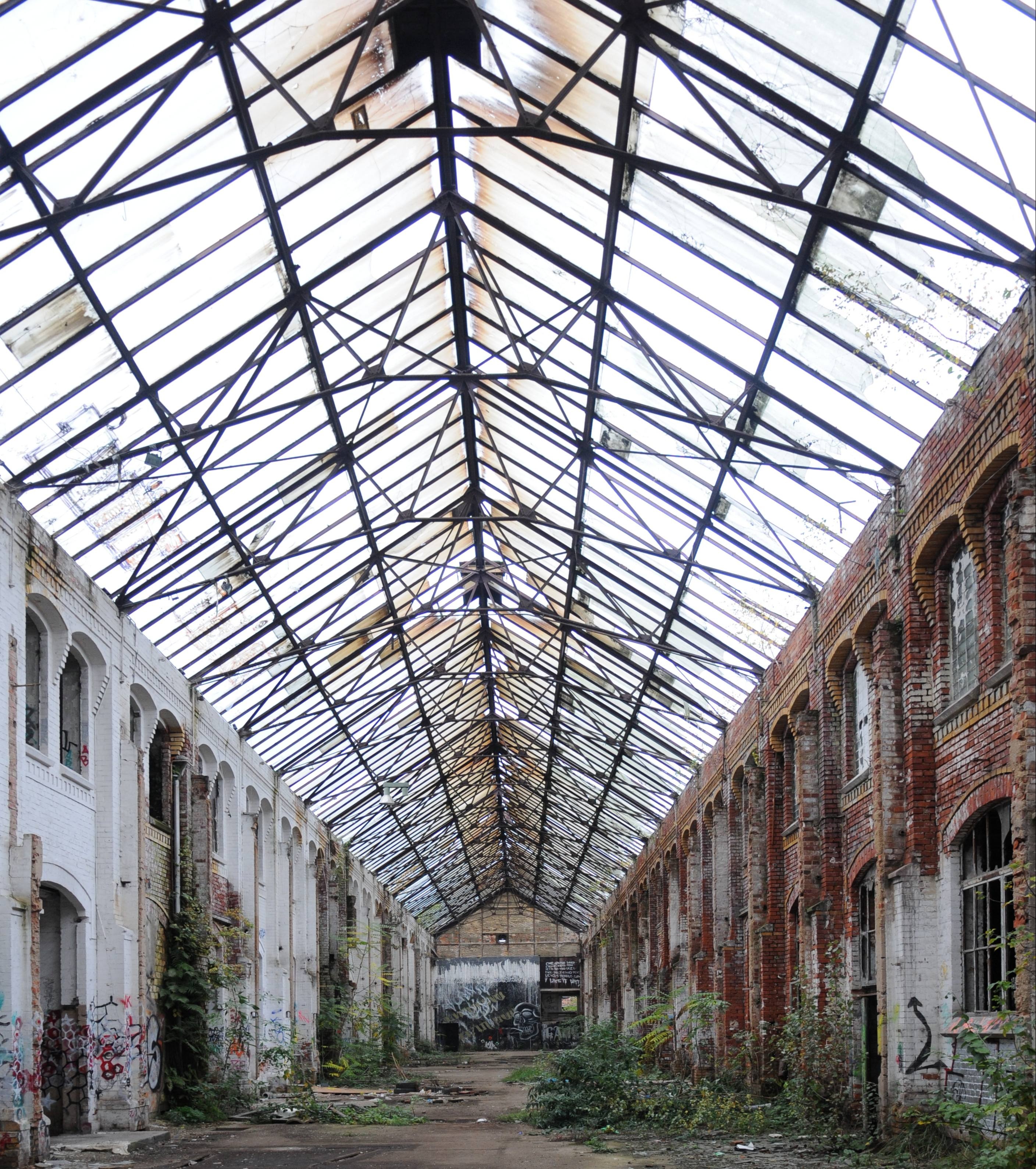 Factory building ruin, germany, saxony, leipzig free image download