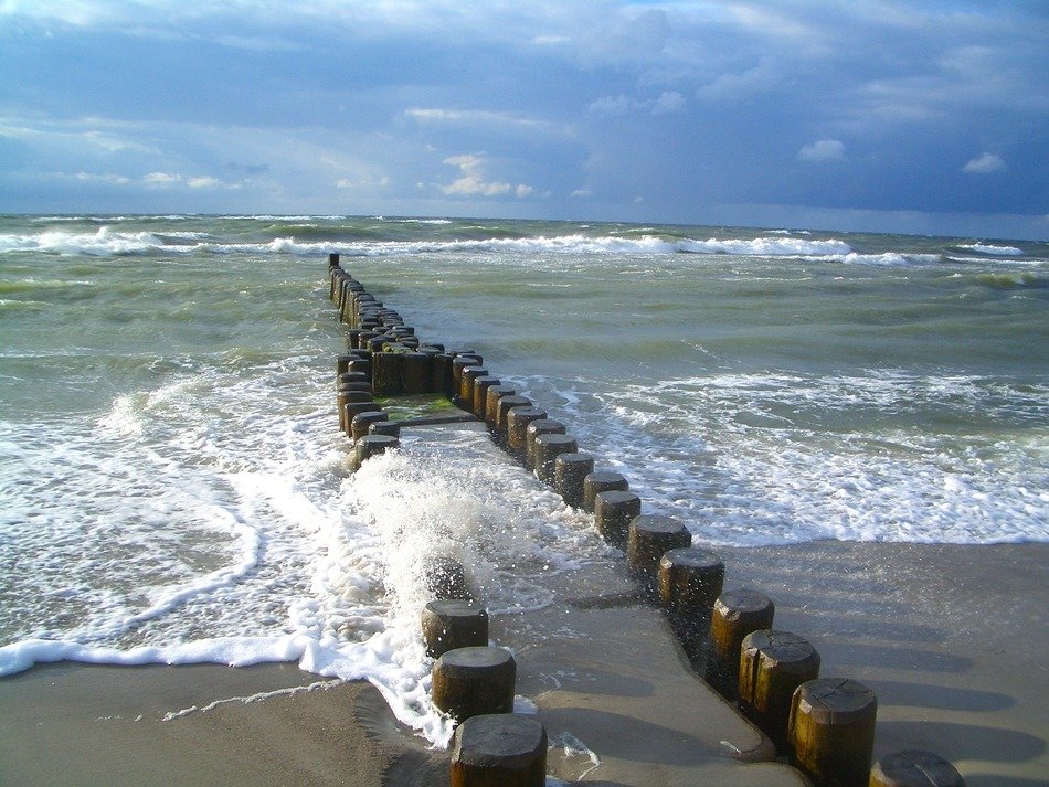 Picture of the ocean bank free image download