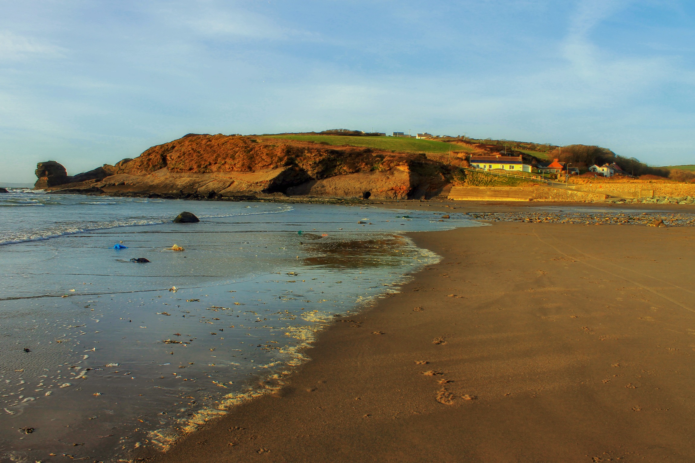 Calm sea shoreline free image download