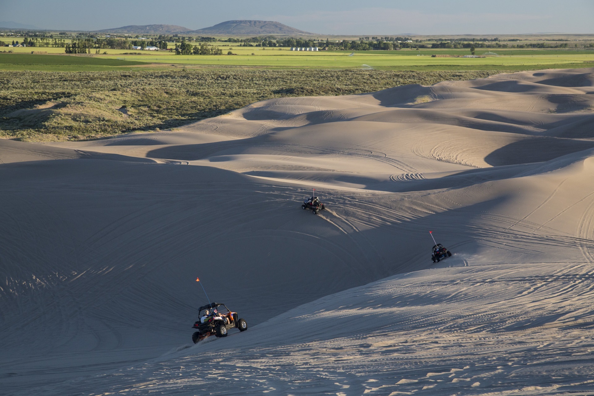 Quad bike ride on sand dunes free image download