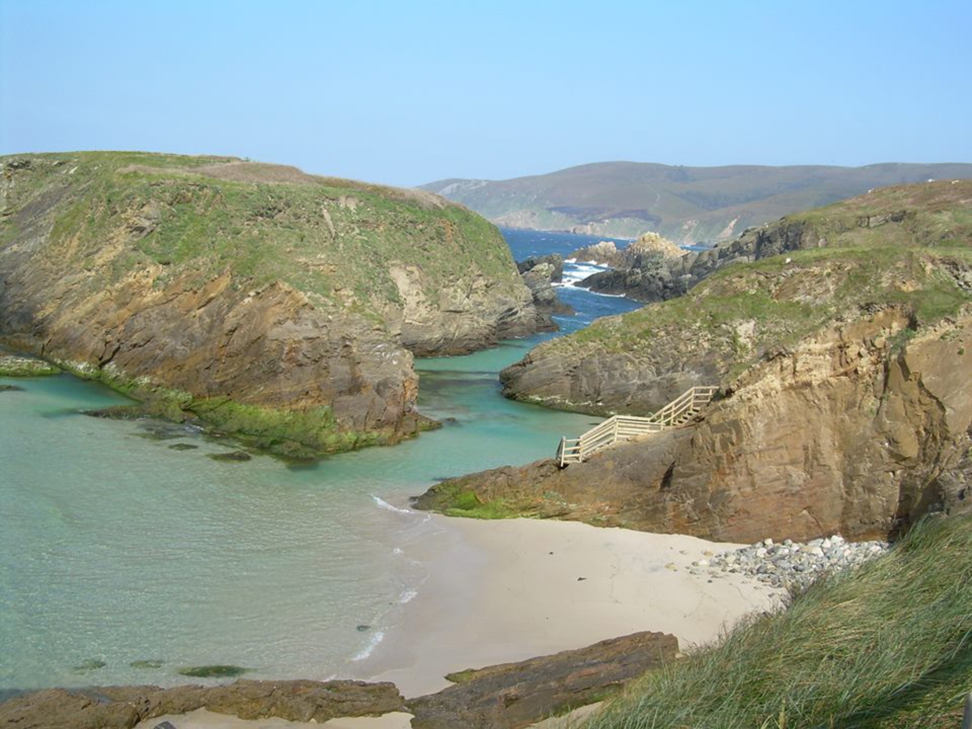 Cliffs on a beach free image download