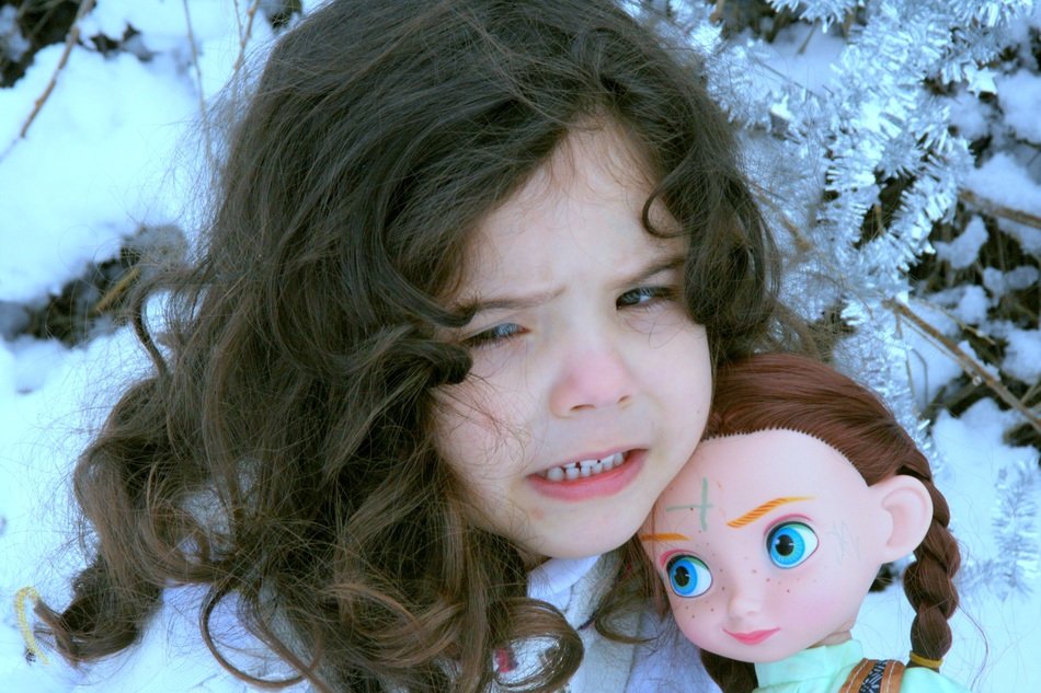 Frightened child free image download