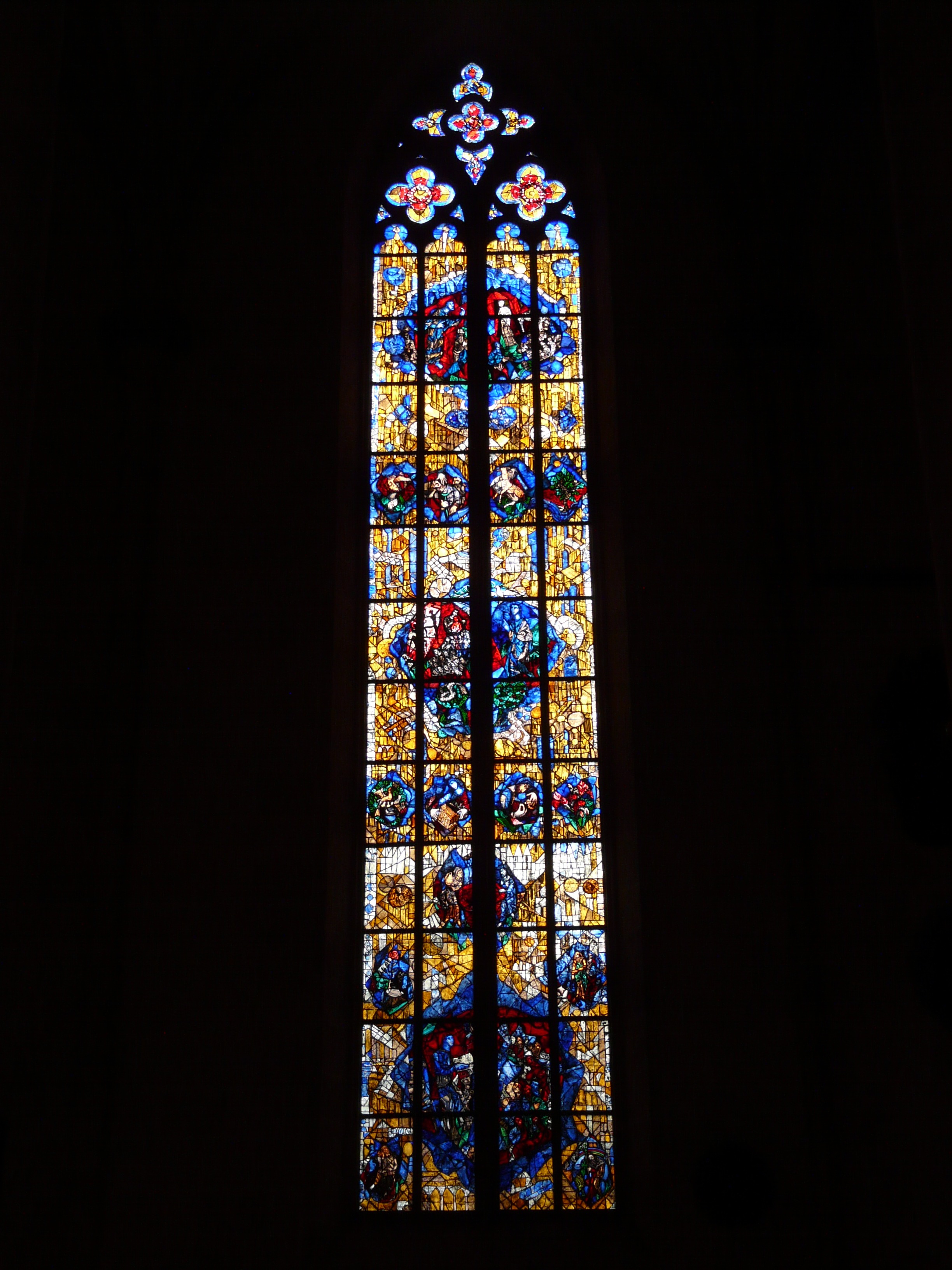 Large church window free image download