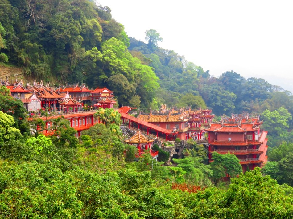 Landscape of the taoist temple on a mountain free image download