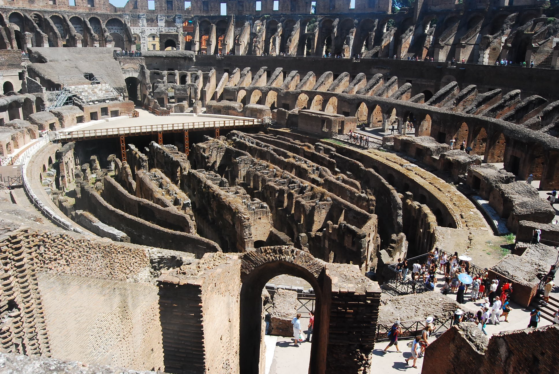 Antique gladiator stadium in Rome free image download