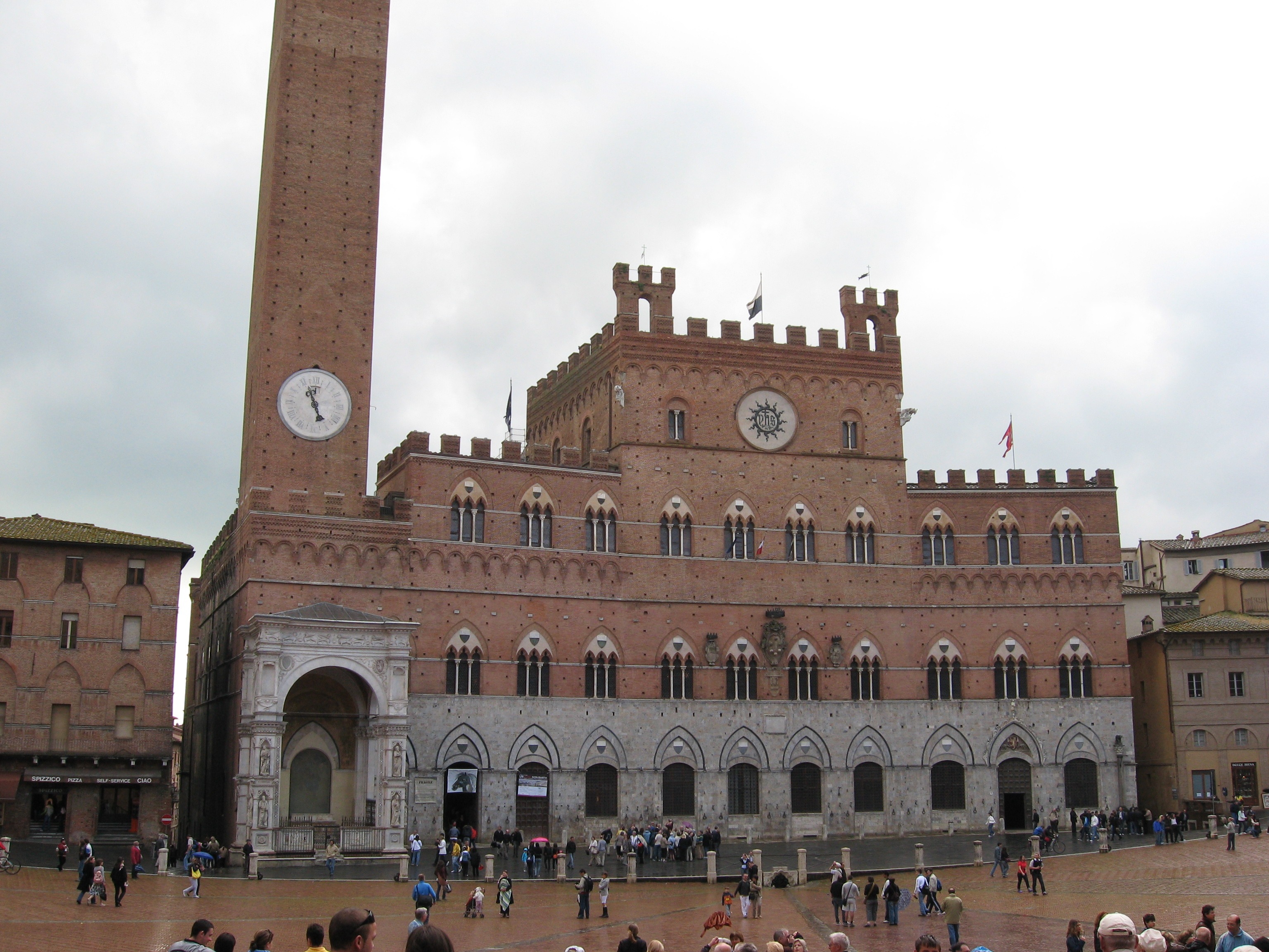 Architecture in sienna free image download