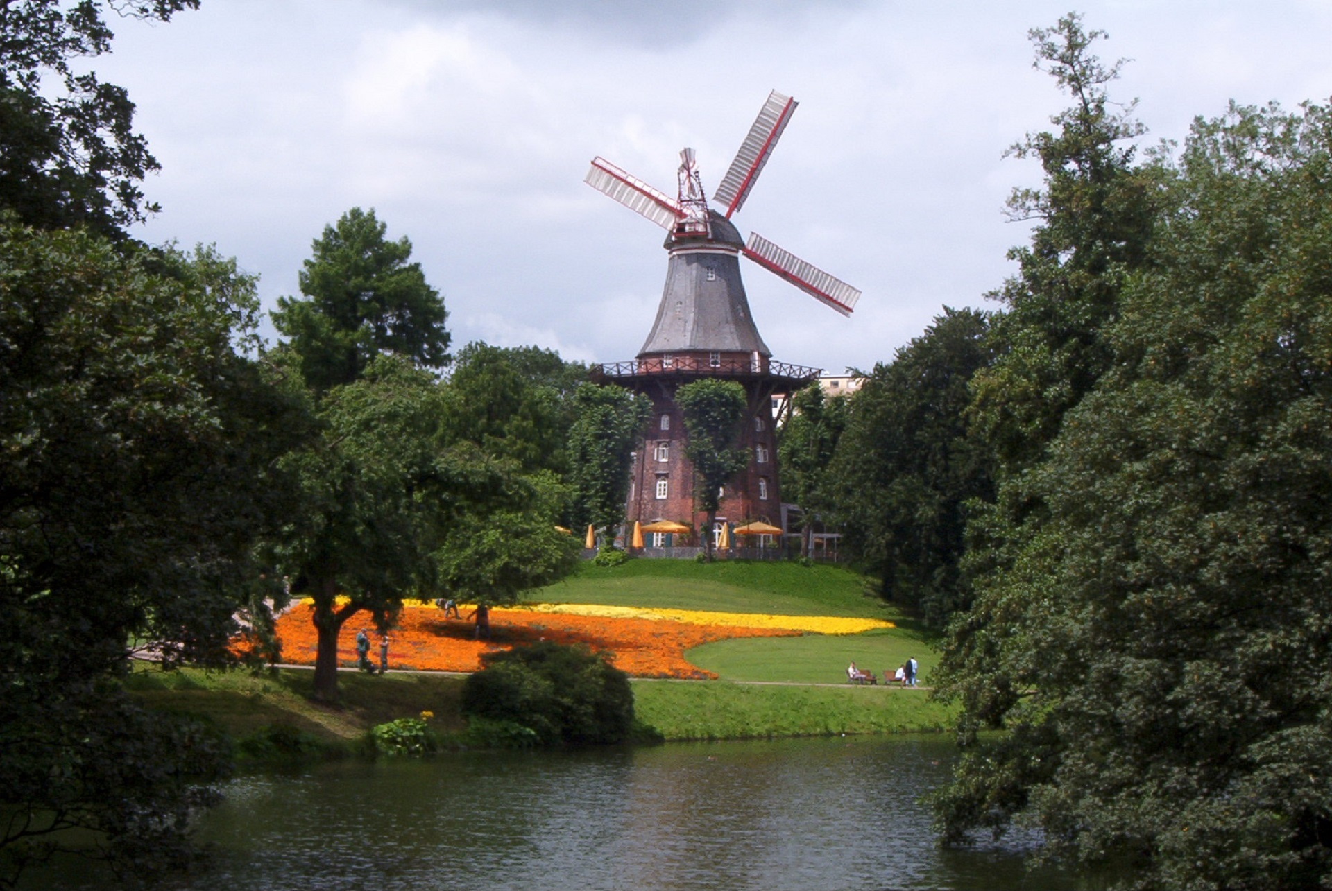 Windmill Lake free image download