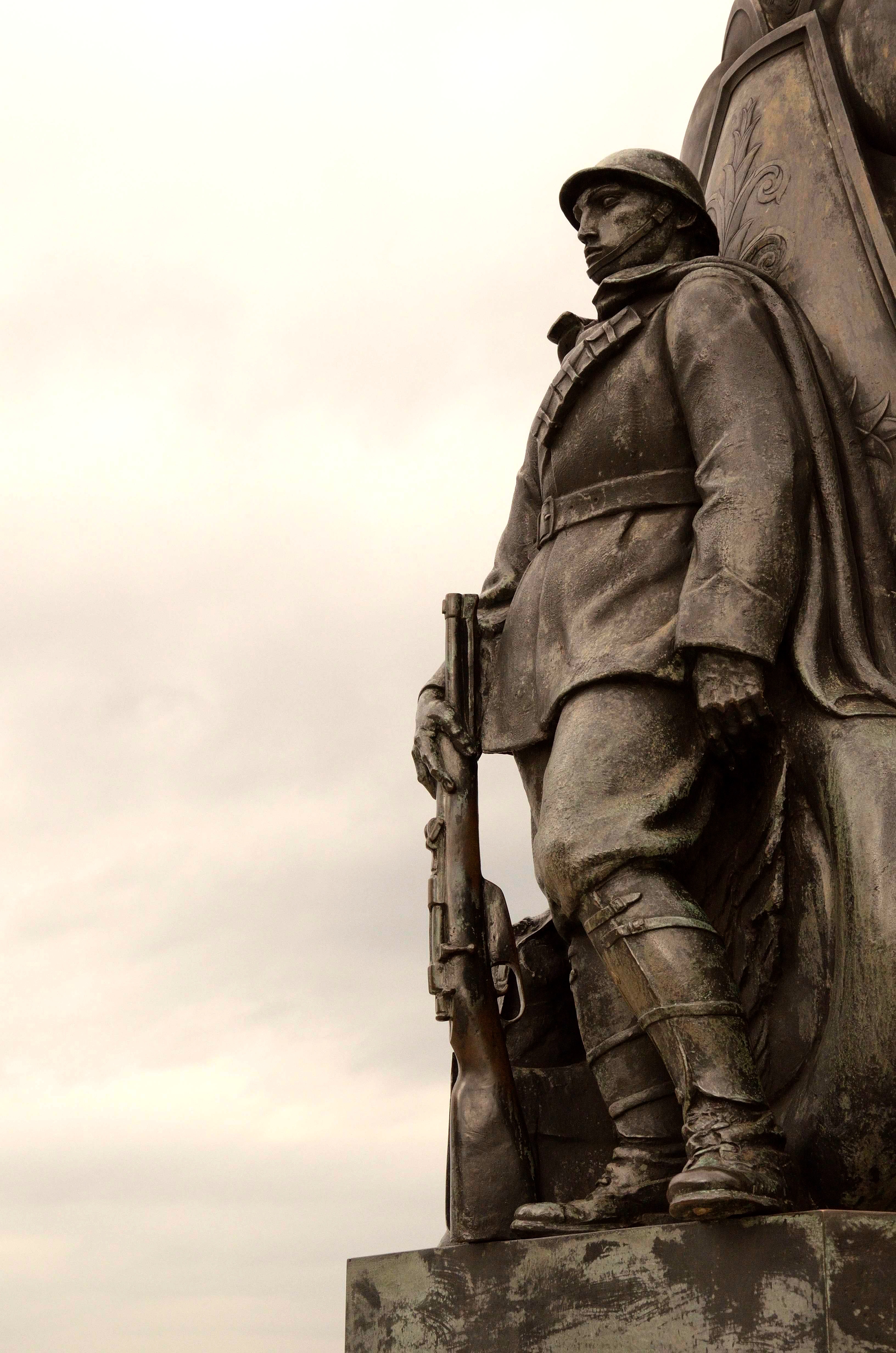 Military monument with a rifle in the square free image download