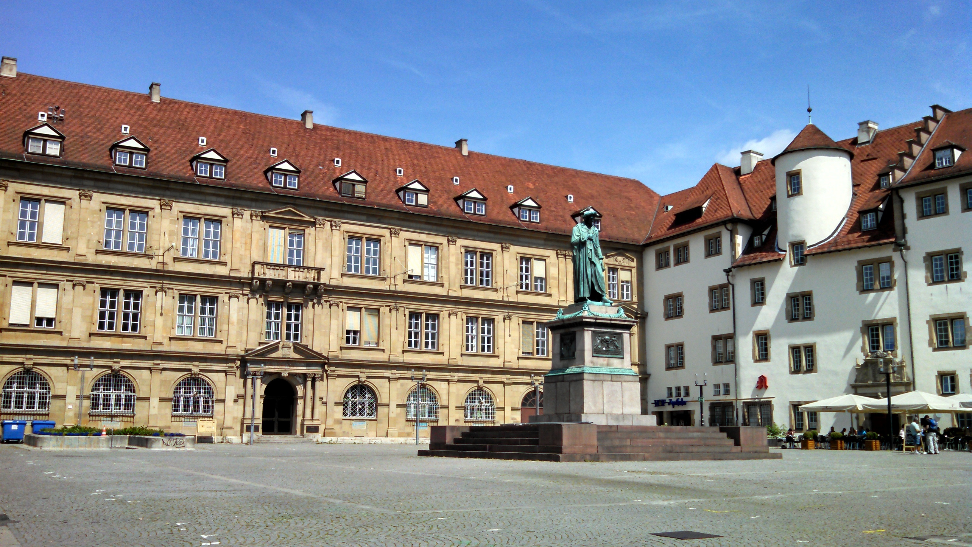 Central square in Stuttgart free image download