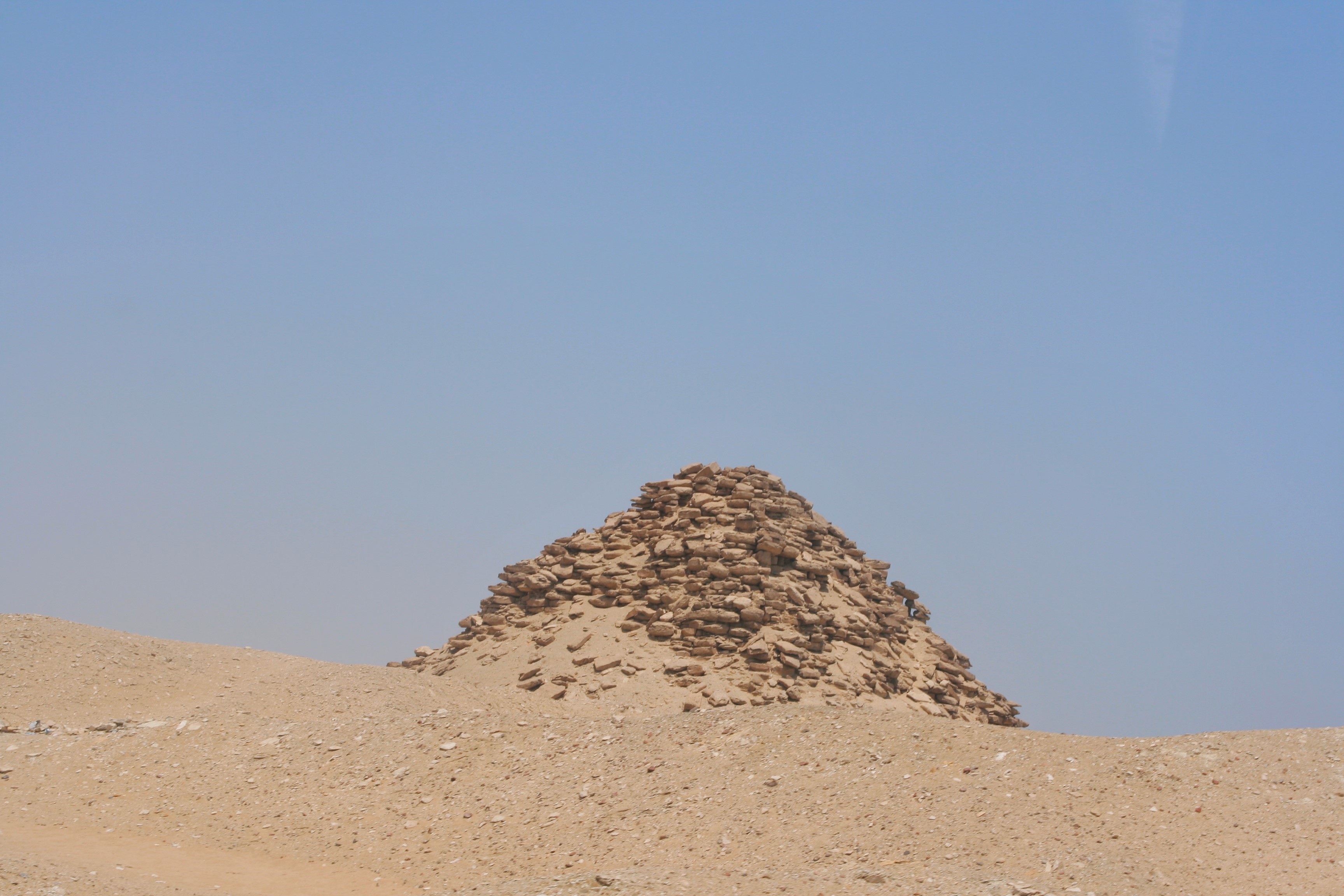 Sand pyramid Saqqara free image download