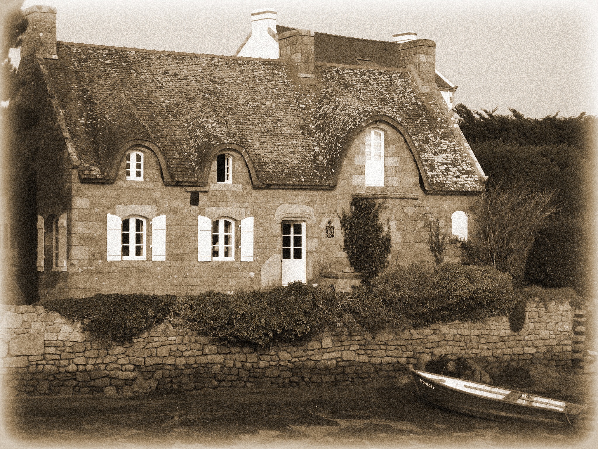 Black and white photo of the rural building by the river free image ...