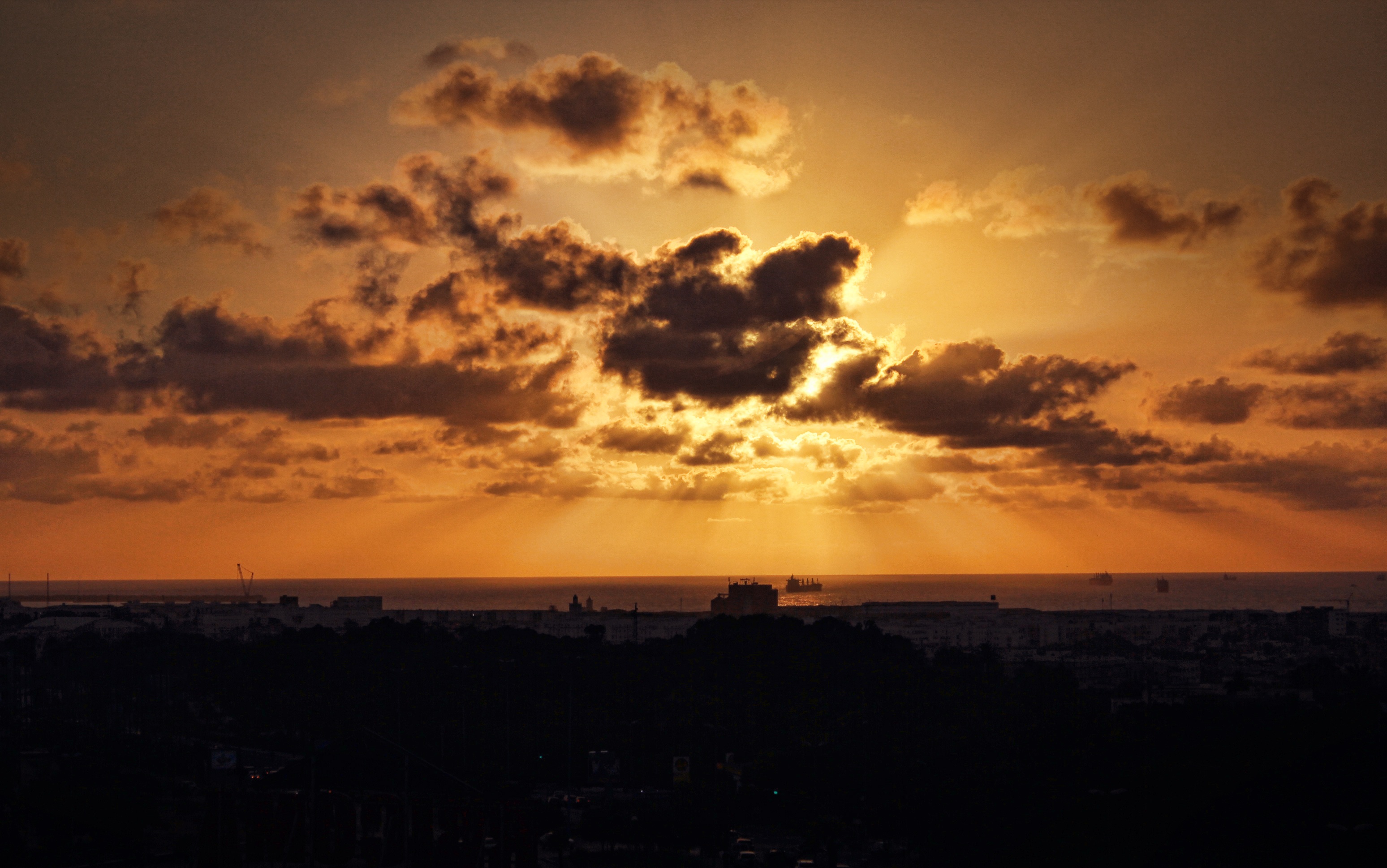 Yellow sun at sunset at dusk free image download