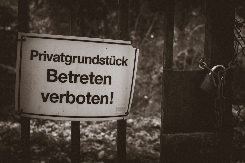 Privatgrundstuck betreten verboten sign free image download