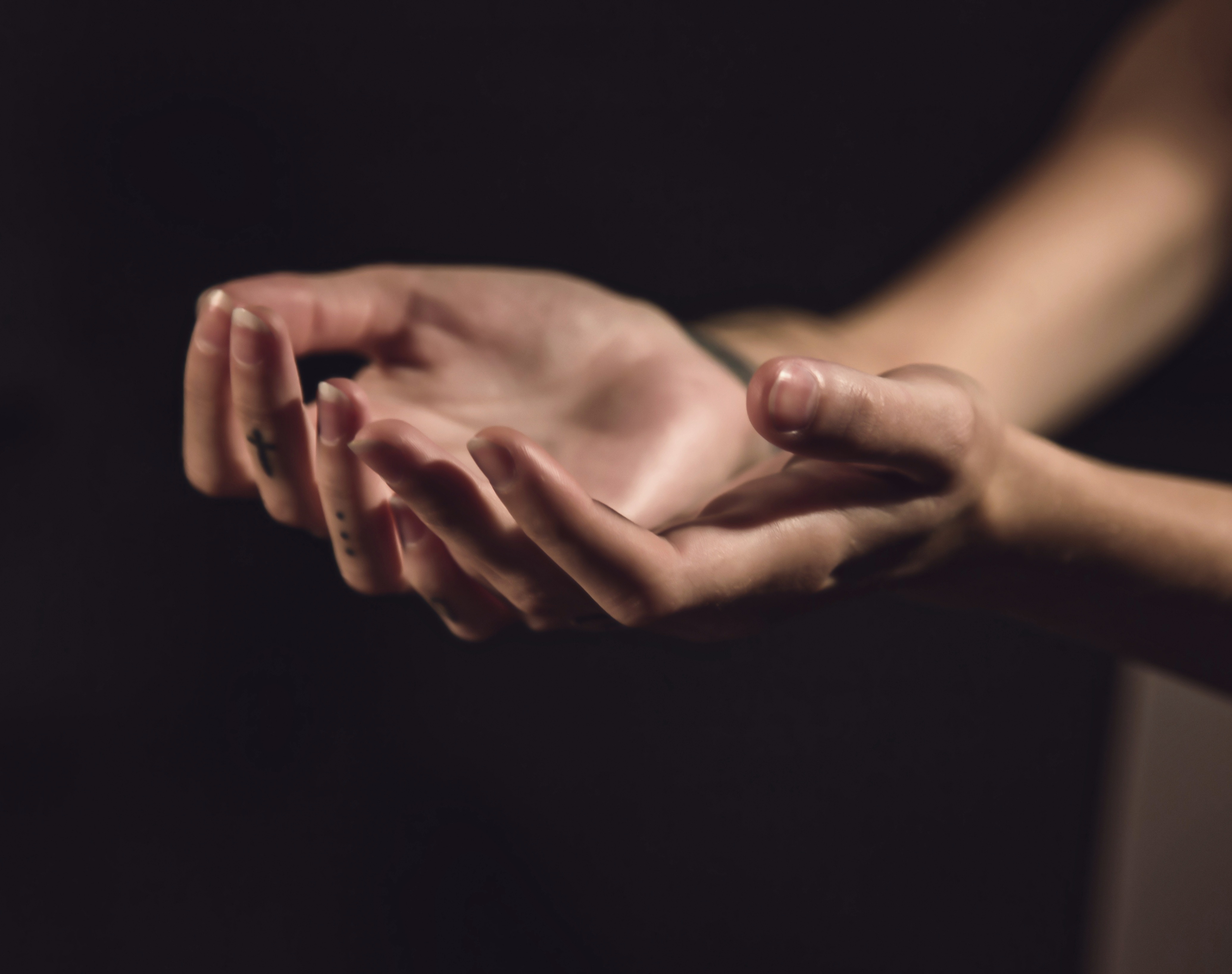 Girls Hands free image download