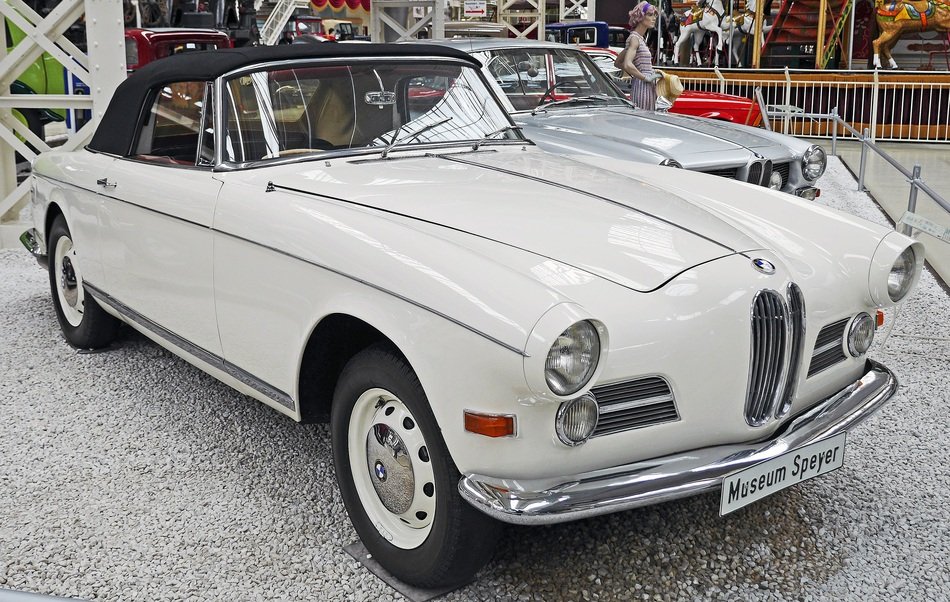 Oldtimer BMW 503 Cabrio car in museum free image download