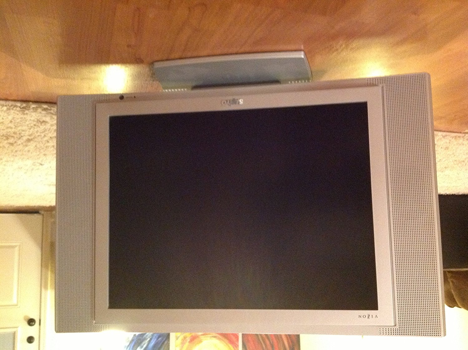 Sanyo CLT2054 20" 480p EDTV-Ready LCD Television free image download