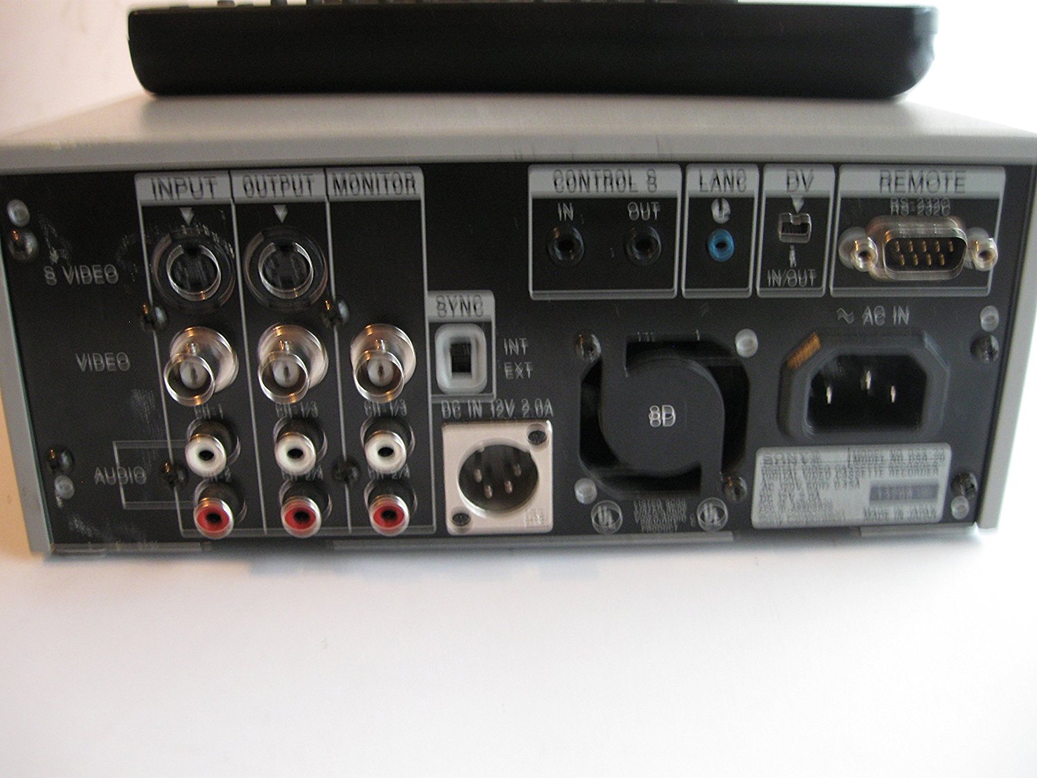 Sony DSR-20 DVCAM / DV / MiniDV VTR Player/Recorder N2 free image download