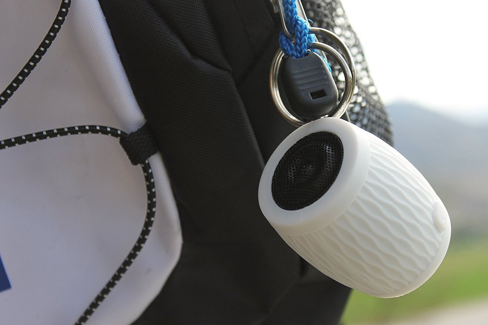 WAAV Rocker Mini Bluetooth Speaker for iOS (White), iPhone, iPod, iPad ...