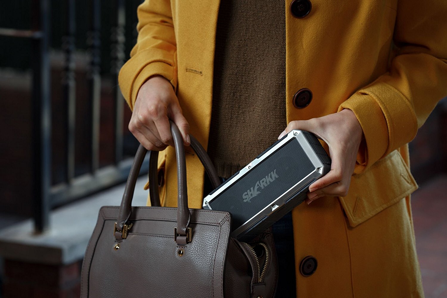 Sharkk ²O Bluetooth Speaker Wireless Waterproof Speaker IP67 Outdoor ...