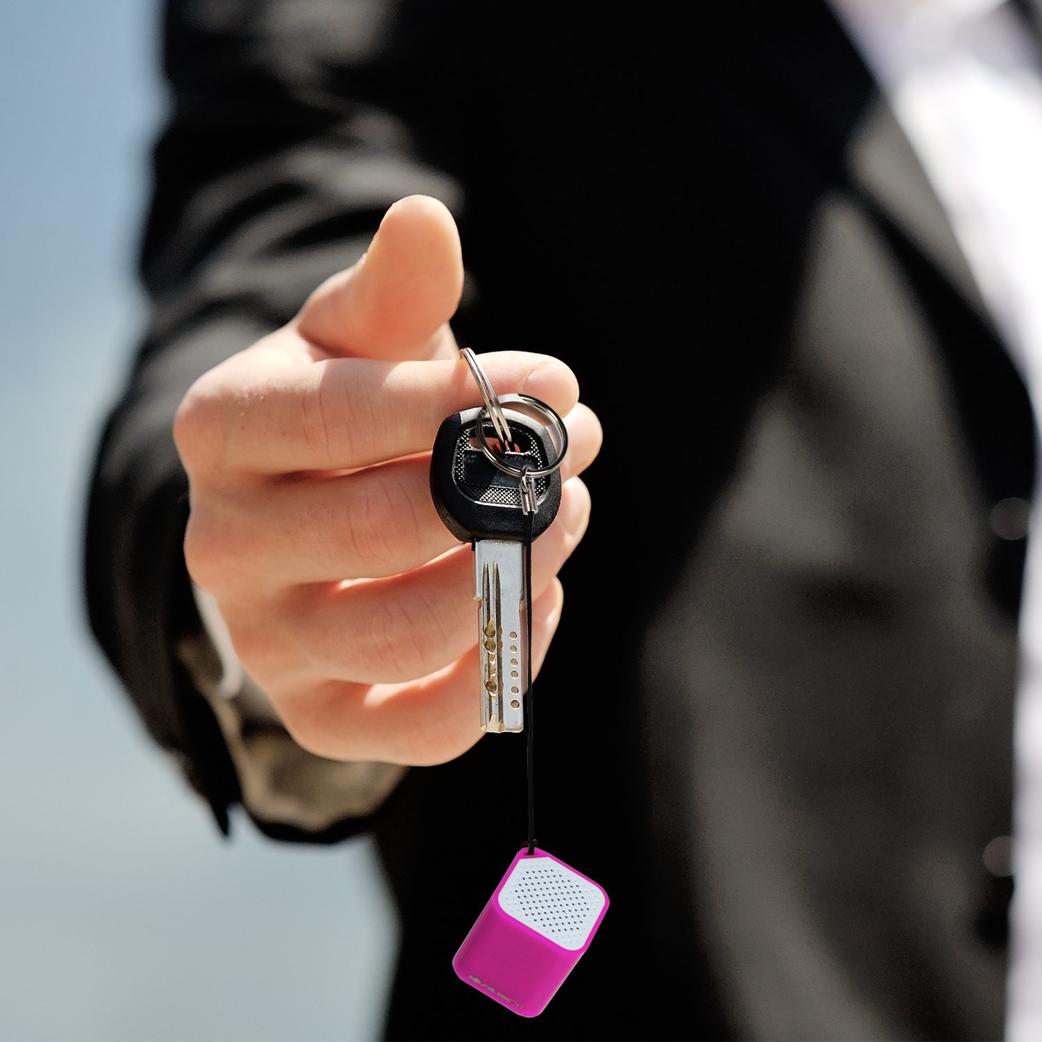 SoundLogic XT 2-In-1 Portable Bluetooth Mini Cube Speaker & Selfie ...