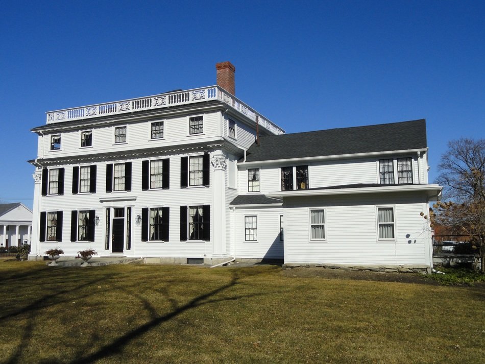 Exterior of asa waters mansion in Millbury free image download