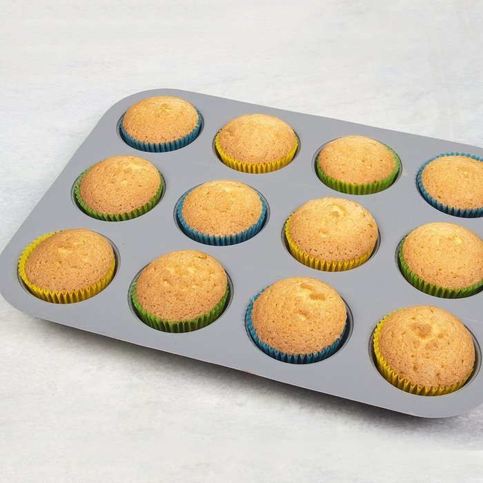 12 Cup Silicone Muffin Pan, Non-Stick Bakeware for Perfect Cupcake ...