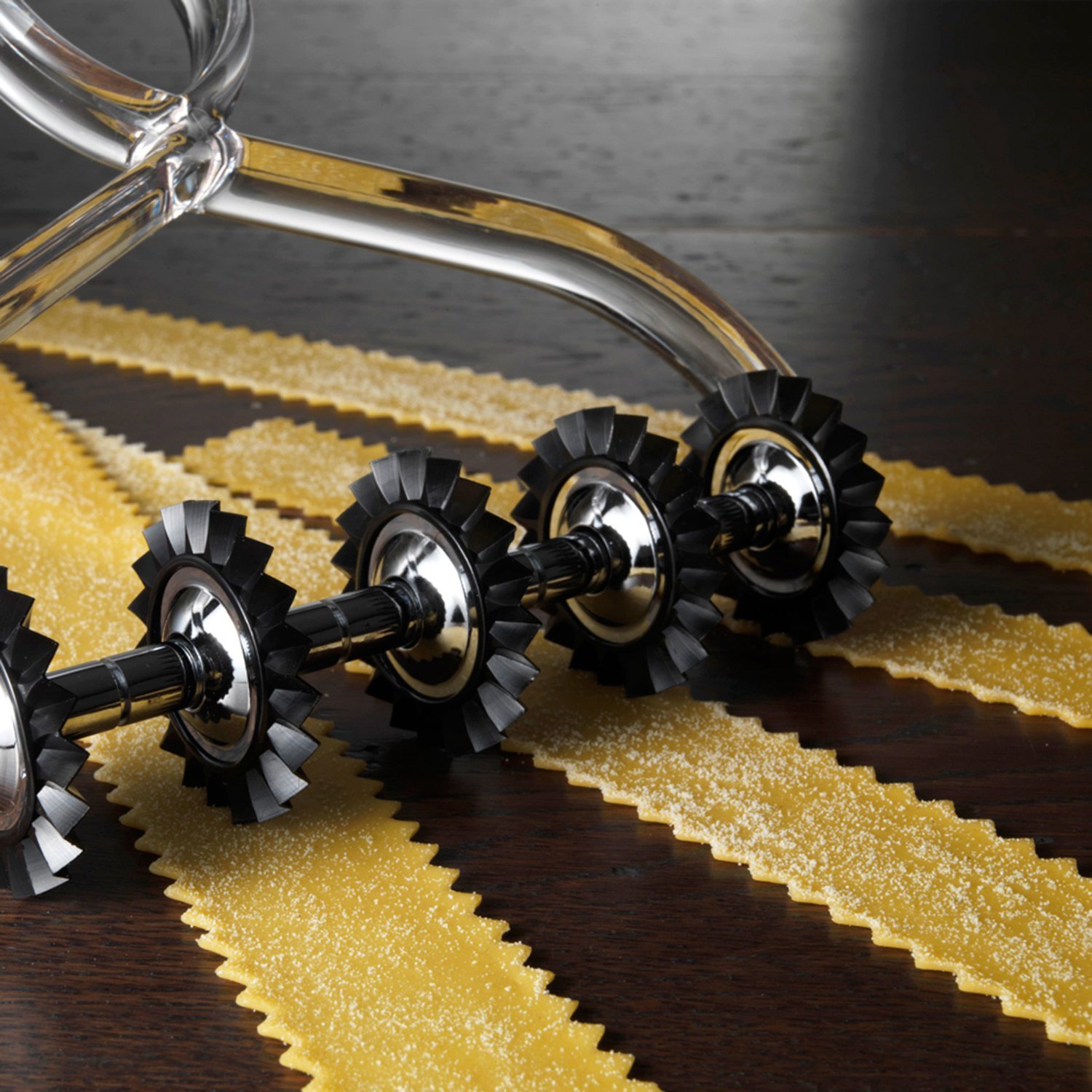 Atlas Made in Italy Pasta Cutter Bike, 9 Interchangeable Wheels, Red N6 ...