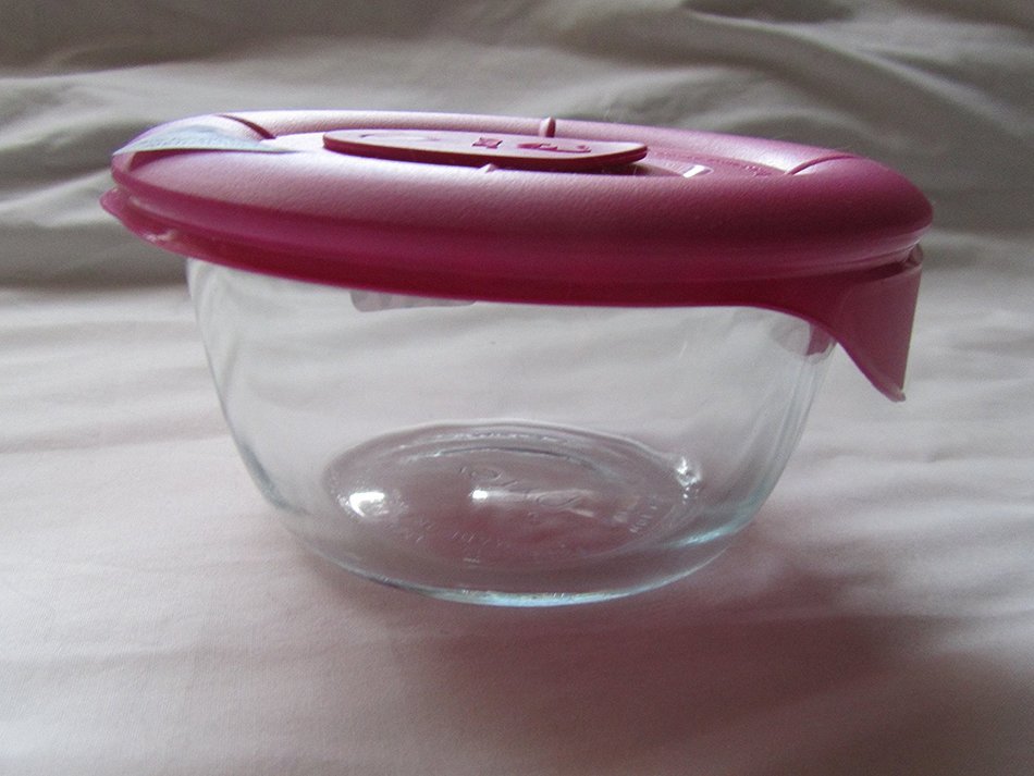 Pyrex Storage 1 2/3 Cup Round Dish, Clear with Vented Berry Lid free ...