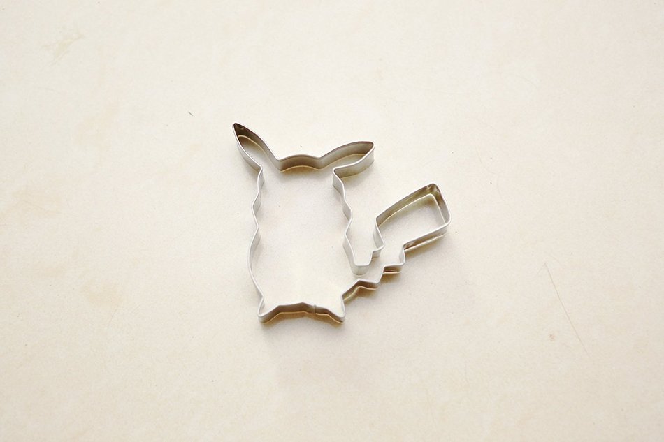 FAK Pokemon Pikachu 2 Cake Mold Biscuit Pastry Steel Cookie Cutters N2 ...