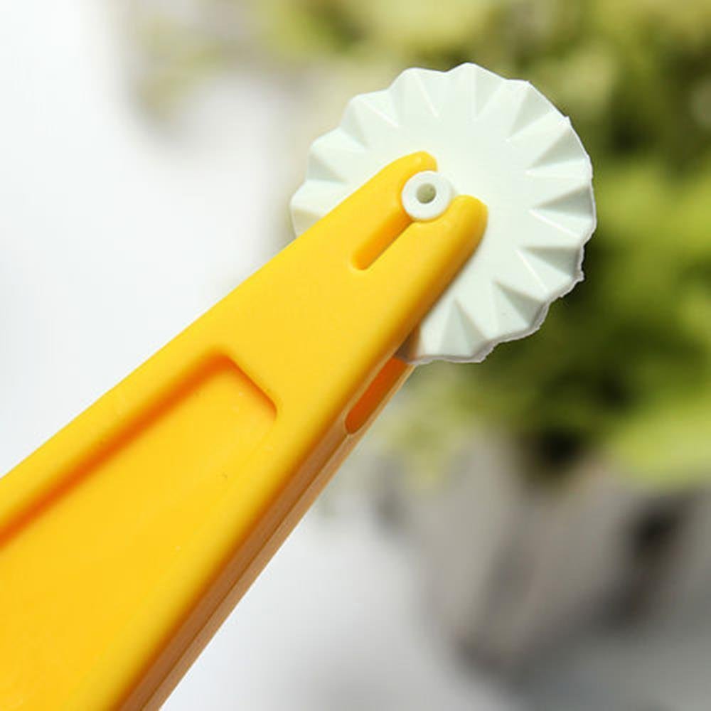 Bakeware Embosser Wheel Fondant Cake Decorating Cutter Ribbon Mould ...
