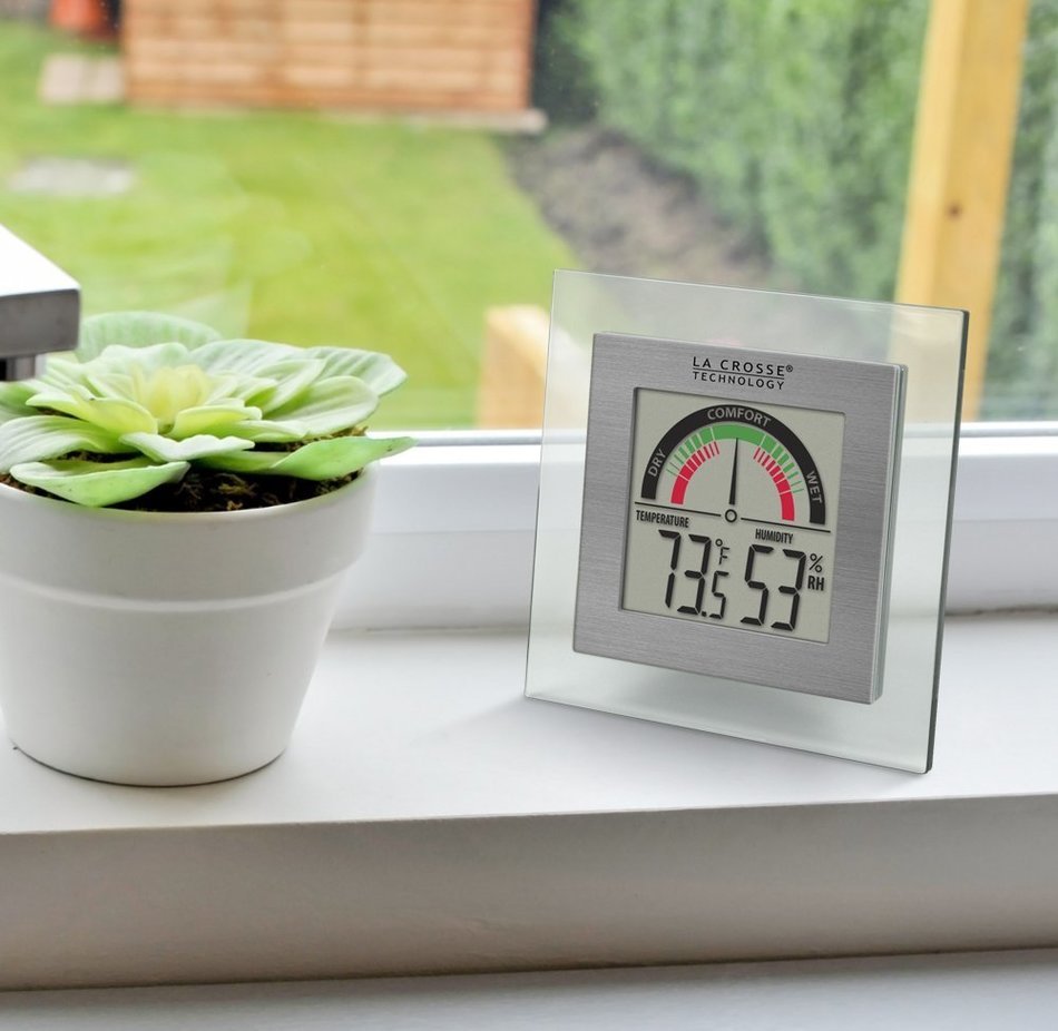 La Crosse Technology WT-137U Digital Thermometer/Hygrometer with ...