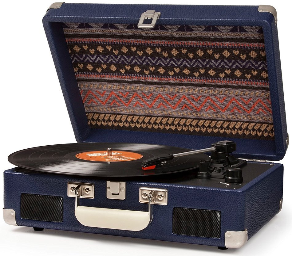 Crosley CR8005C-NV Cruiser II Portable Battery Powered 3-Speed ...