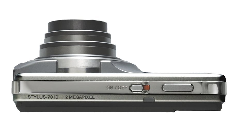 Olympus Stylus 7010 12MP Digital Camera with 7x Dual Image Stabilized ...