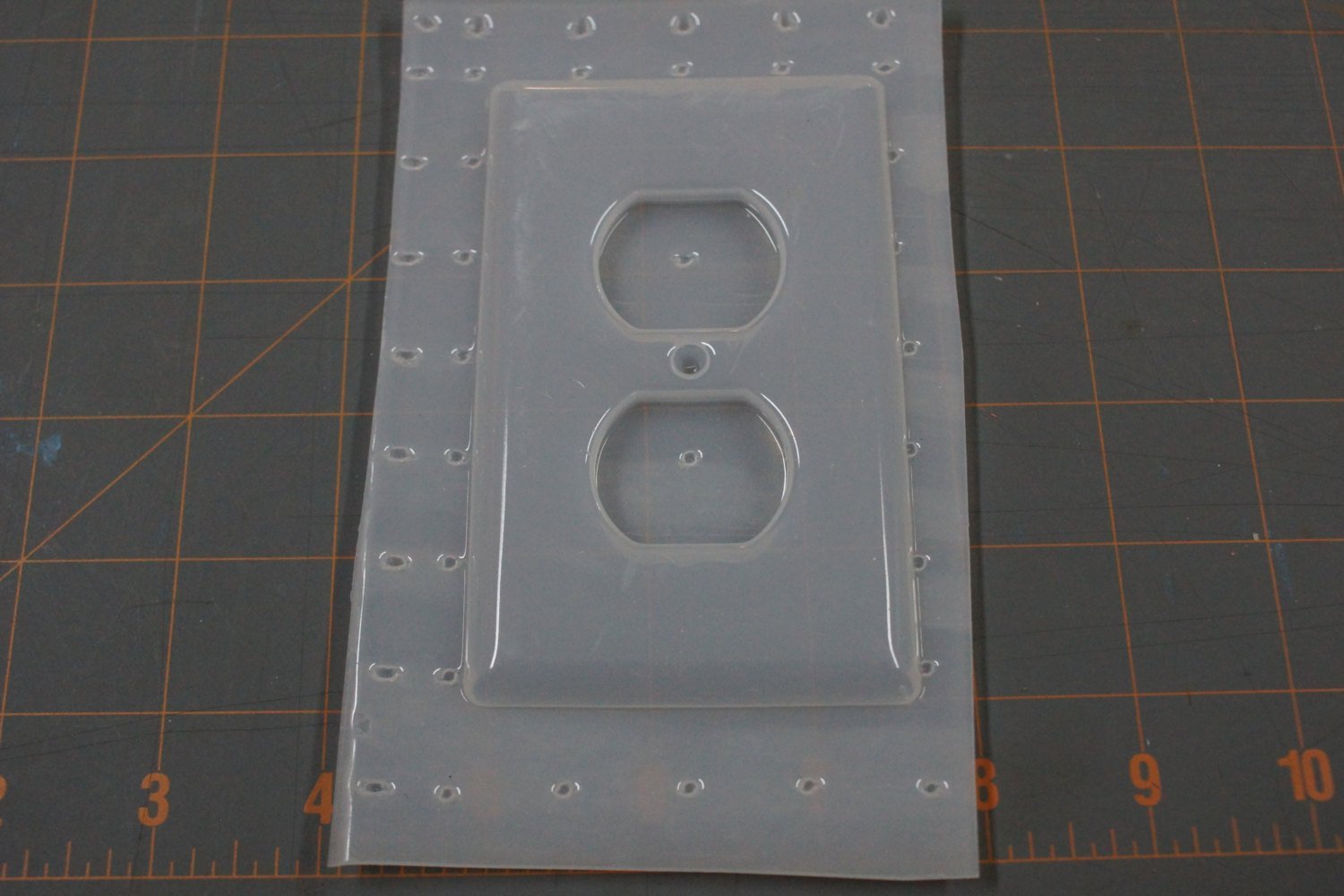 Plug In Cover Plastic Mold, Resin Mold, polymer clay mold, plaster mold ...