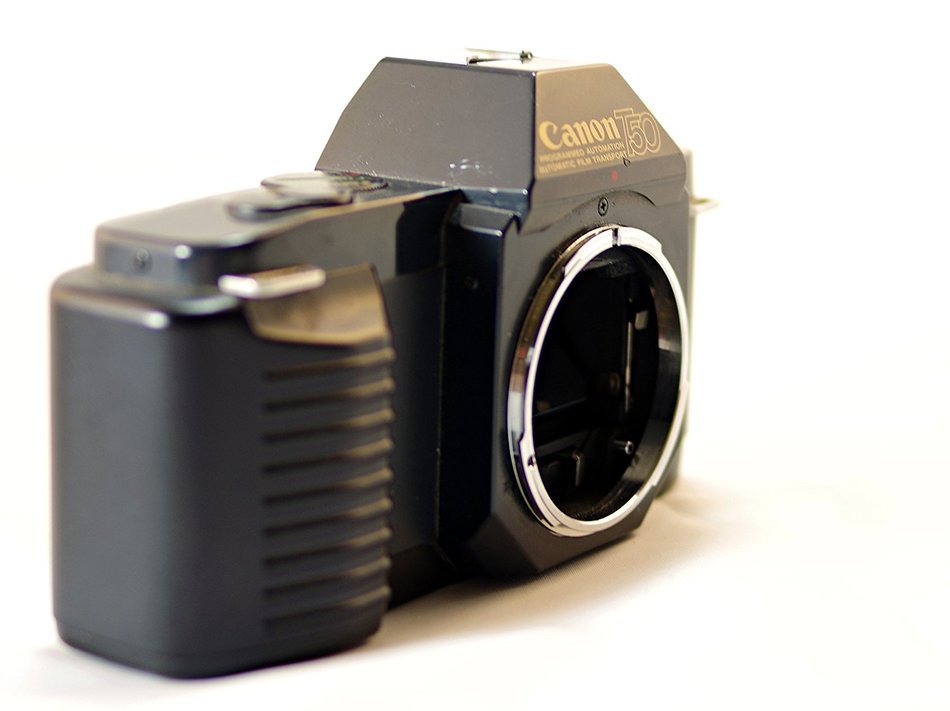Canon T50 35mm SLR Camera Body only N8 free image download