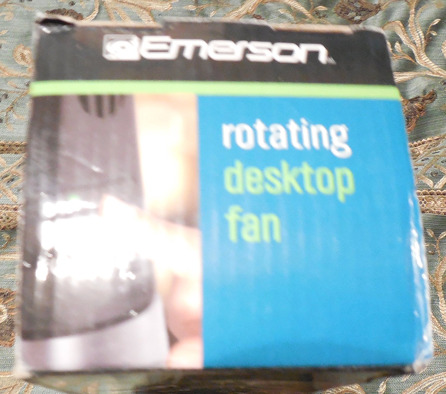 Emerson Rotating Desktop Fan 3 Speed Control N6 free image download