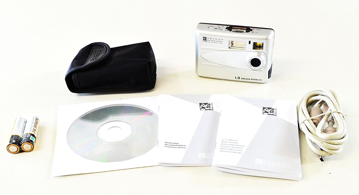 Oregon Scientific Ds6889 1.3 Mega Pixel Digital Camera With Zoom And ...