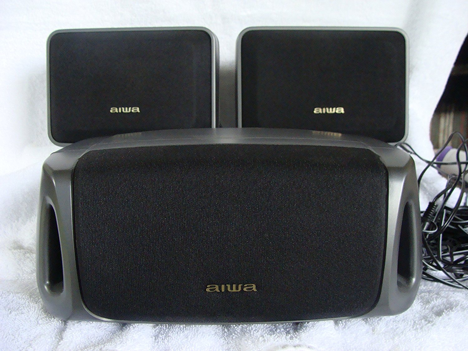 Aiwa Black Net SX-R210 Surround Speaker System 2 Bookshelf Surround ...