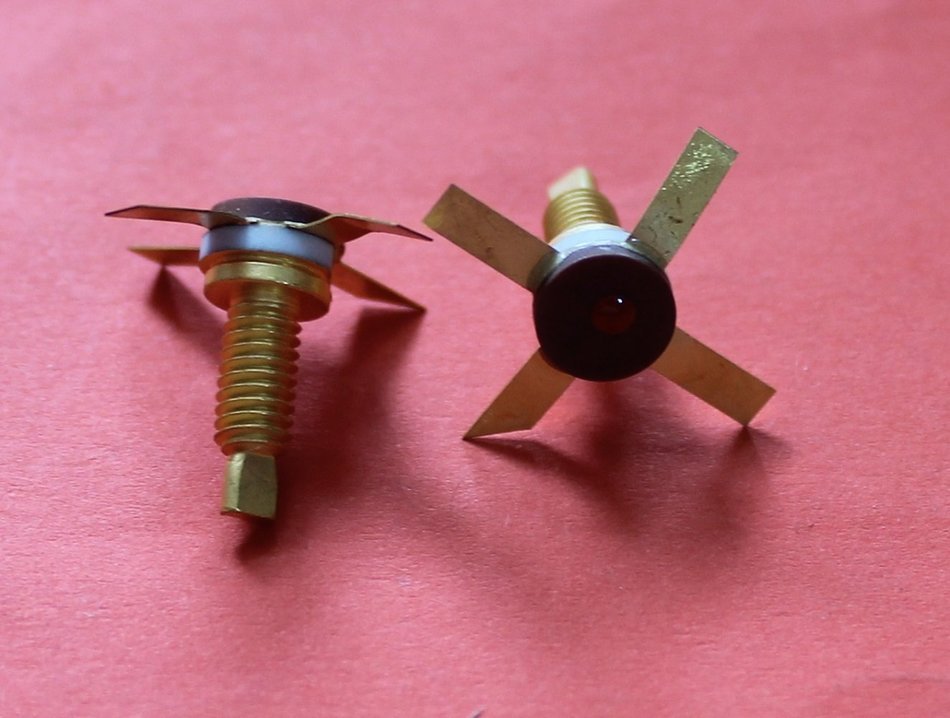 Transistors silicon KT610B (2T610B) USSR 1 pcs free image download