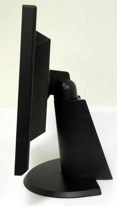 IBM ThinkVision L171p (9417-HB2) 17-Inch LCD Monitor free image download