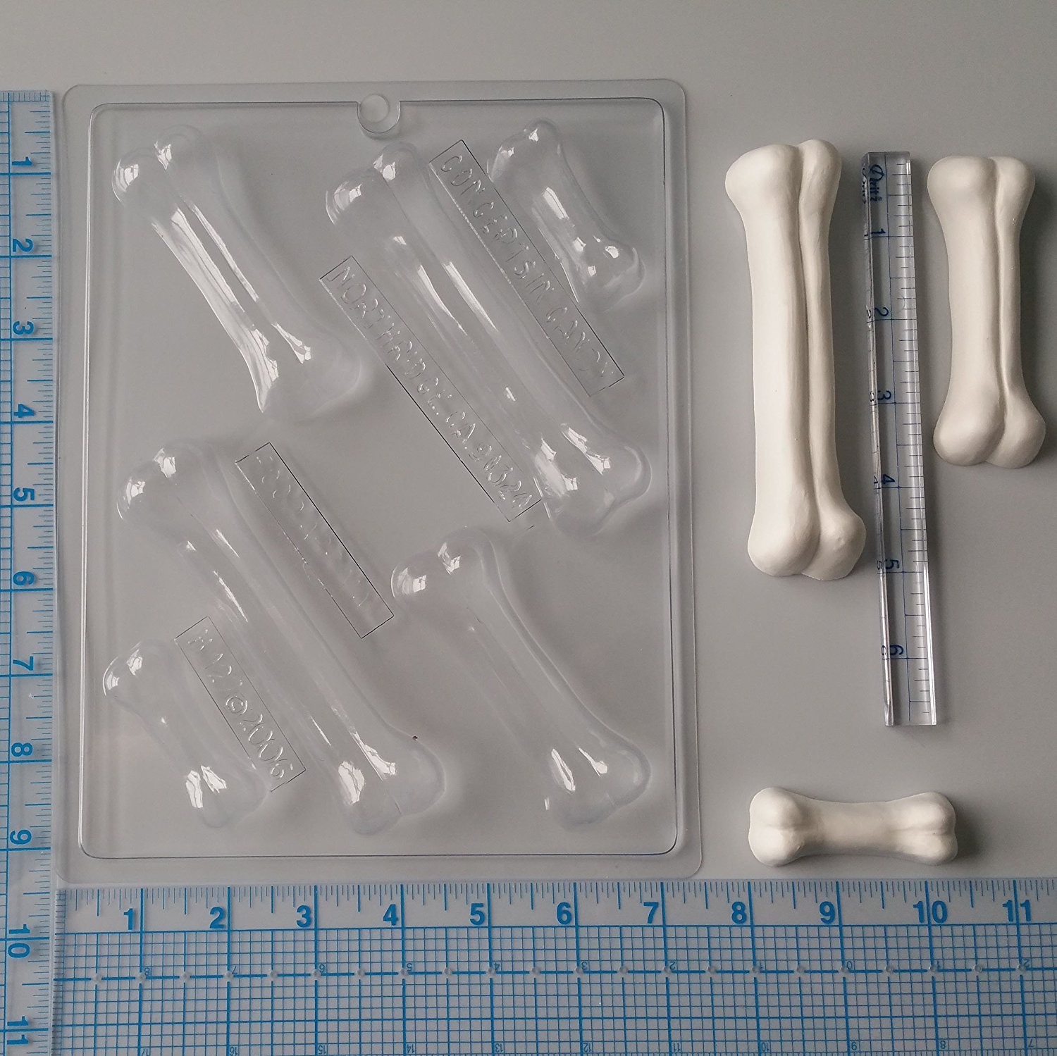 Bones: small, medium and large H127 Halloween Chocolate Candy Mold free ...