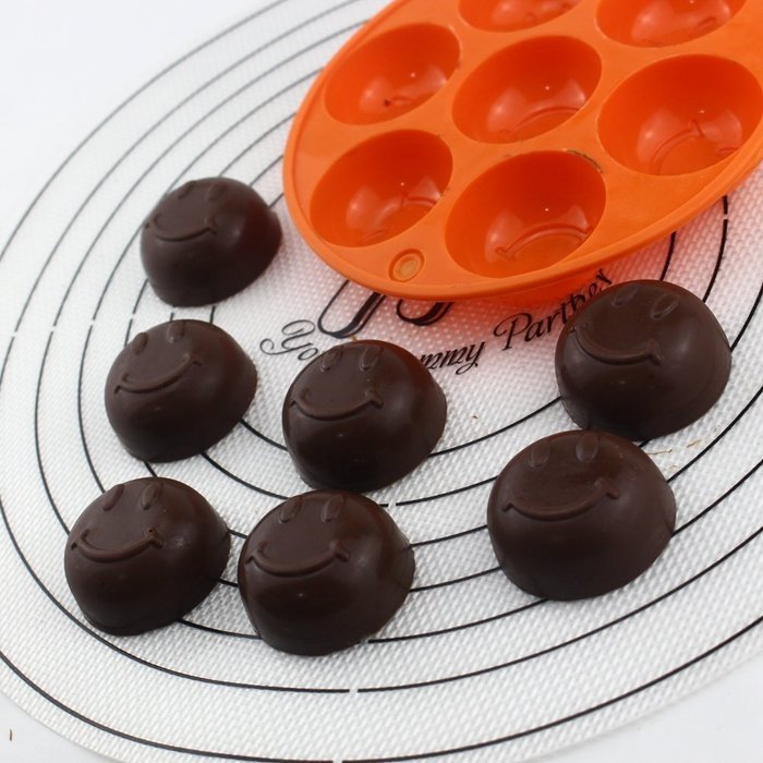 Candy Making Molds, 2PCS YYP [7 Cavity Smile Face Shape Mold] Silicone ...