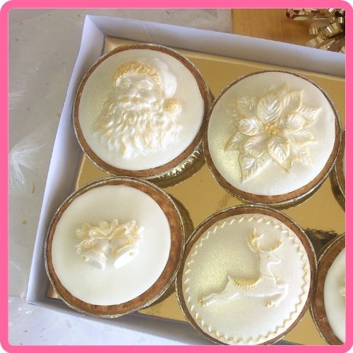 Poinsettia Cup Cake Mold N5 free image download