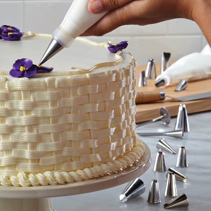 Cake Boss Decorating Tools 24-Piece Advanced Decorating Tip Set N12 ...