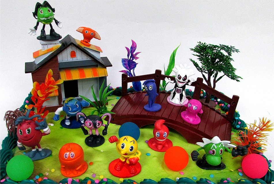 PAC-MAN 22 Piece Birthday CAKE Topper Set Featuring Random Pac-Man ...